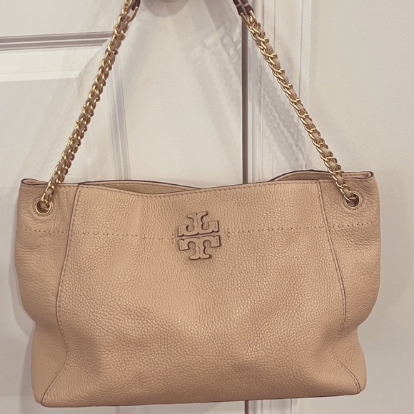 Tory Burch | Bags | Tory Burch Mcgraw Chain Slouchy Leather Shoulder Bag Bisque Color | Poshmark